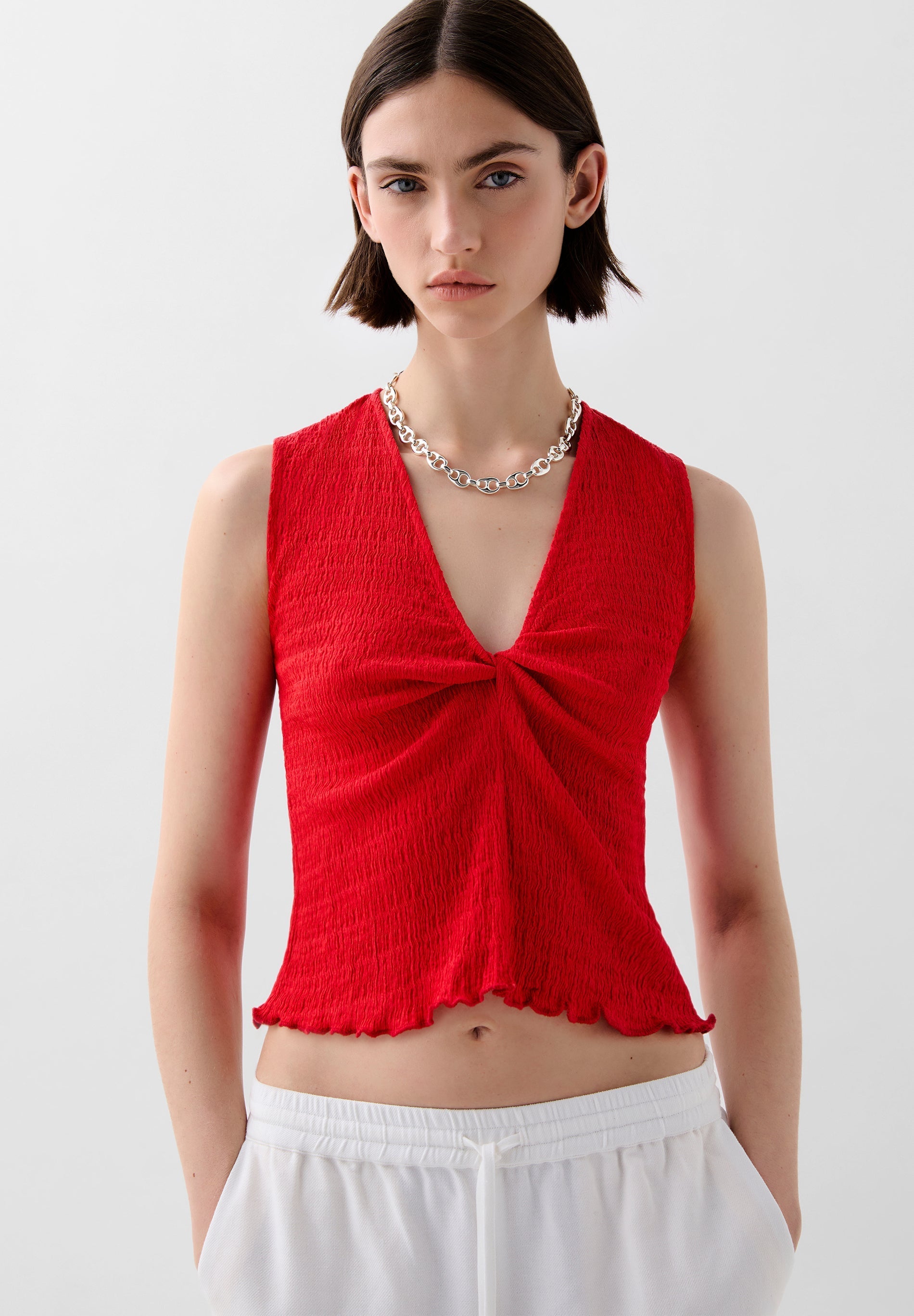 TOP WITH KNOT DETAIL – Scalpers EU